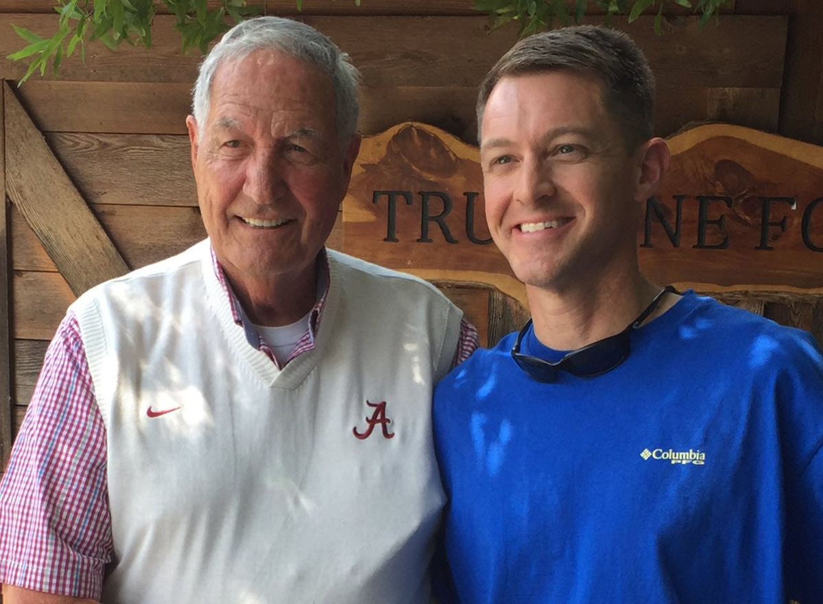Legendary Alabama Coach Gene Stallings endorses Wes Allen