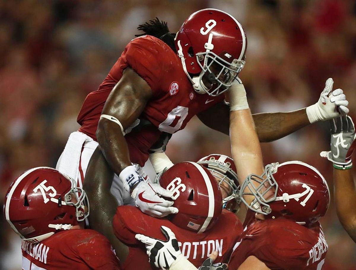 Stallions sign former Alabama star Bo Scarbrough