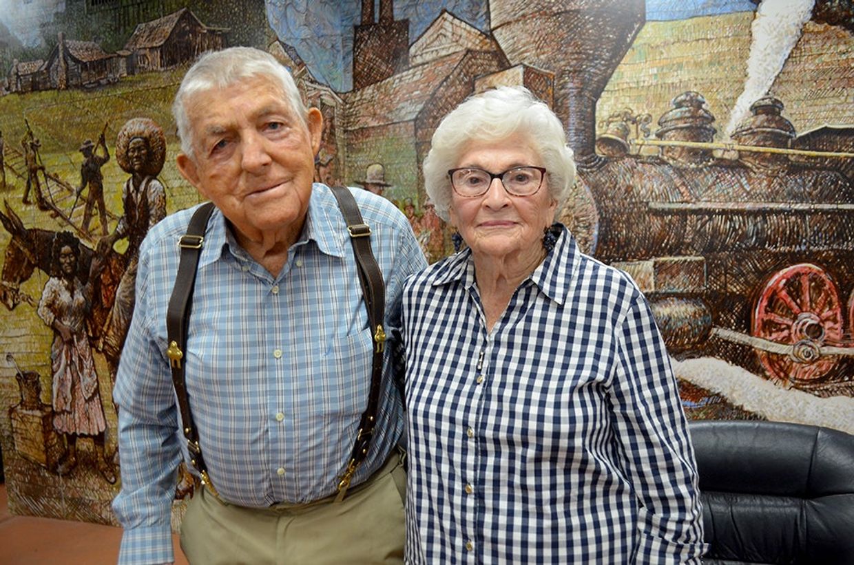 Pioneer Museum of Alabama dedicates Locklar Rolling Store -1947-2002