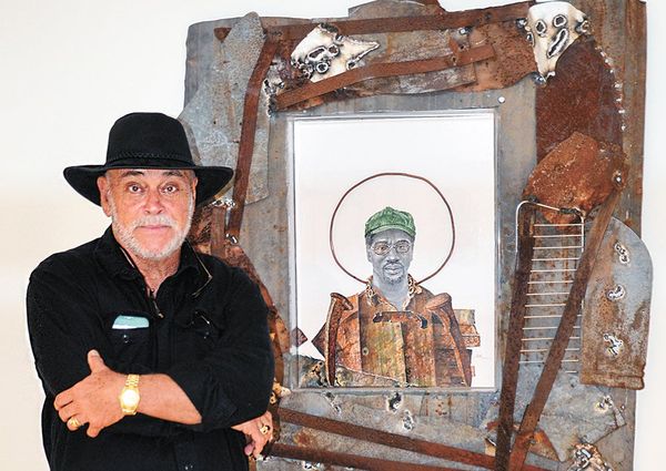 Internationally-acclaimed artist Fred Nall Hollis died Saturday