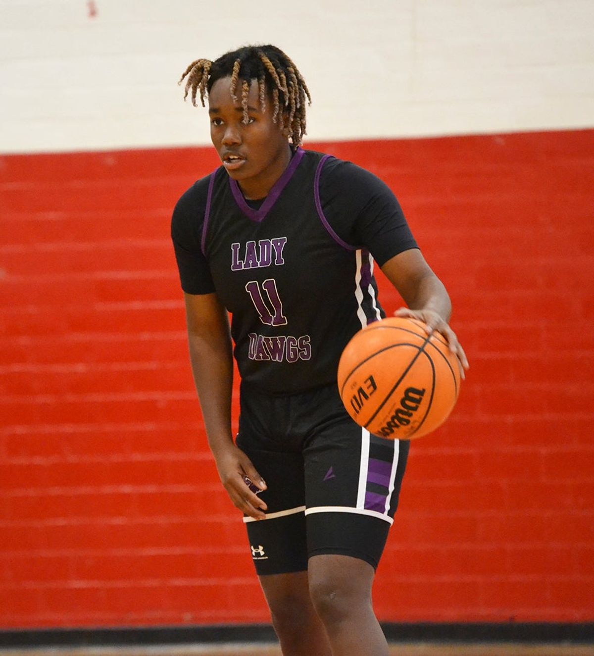Lady Dawgs dominate Opp