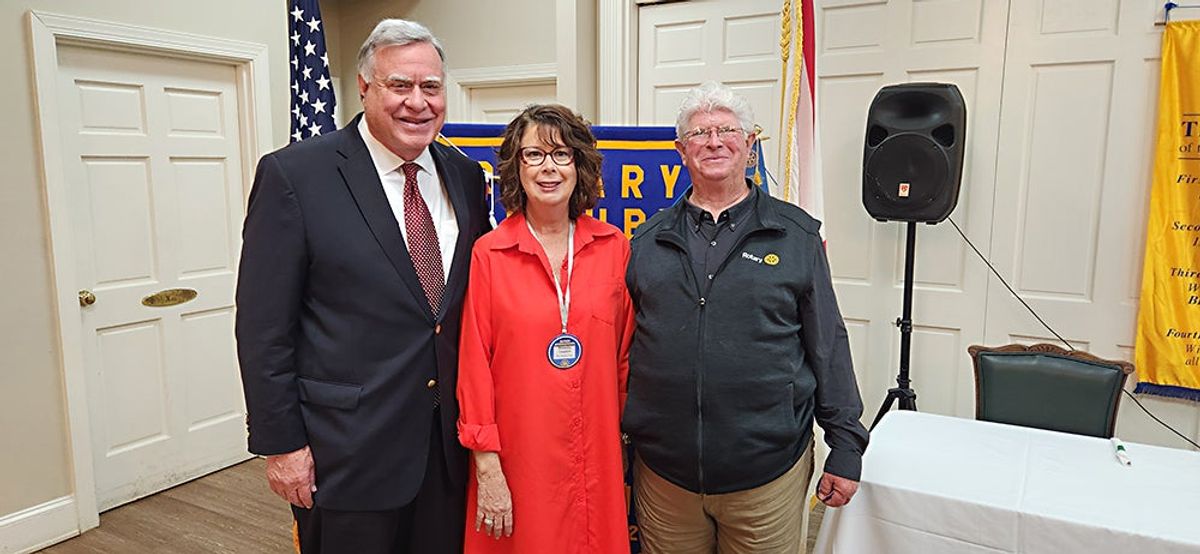 Flowers speaks to Troy Rotary