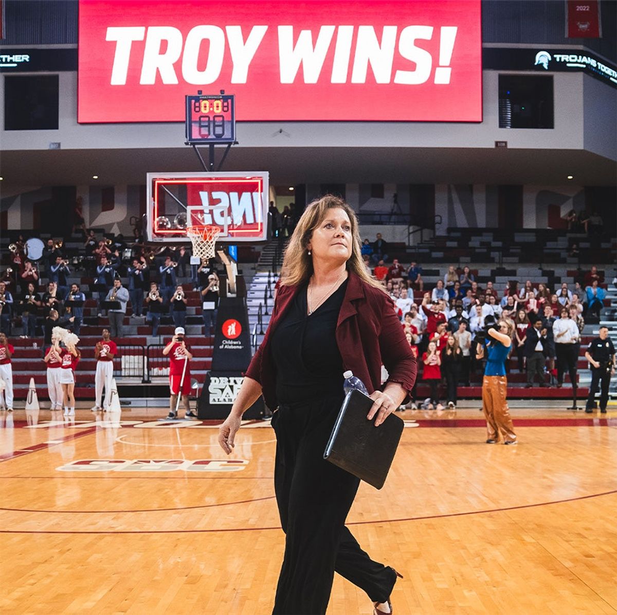 Troy rallies from 21-point deficit to secure Rigby's 500th win