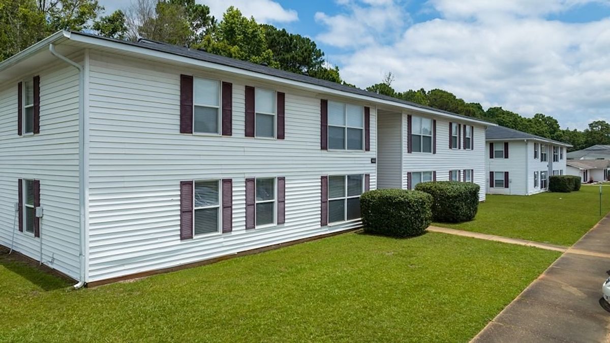 Willow Terrace in Troy sold for $7.5 million
