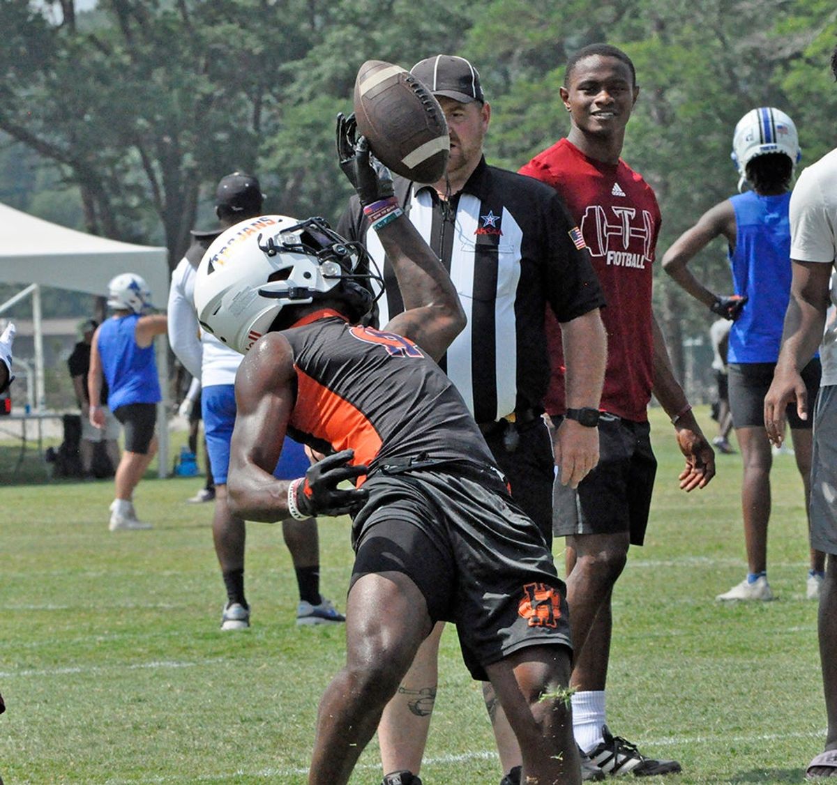 Charles Henderson competes in Troy 7-on-7