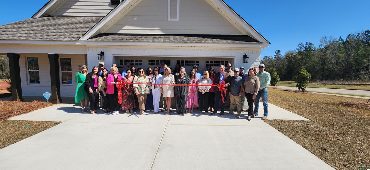 Walter's Branch West holds ribbon cutting
