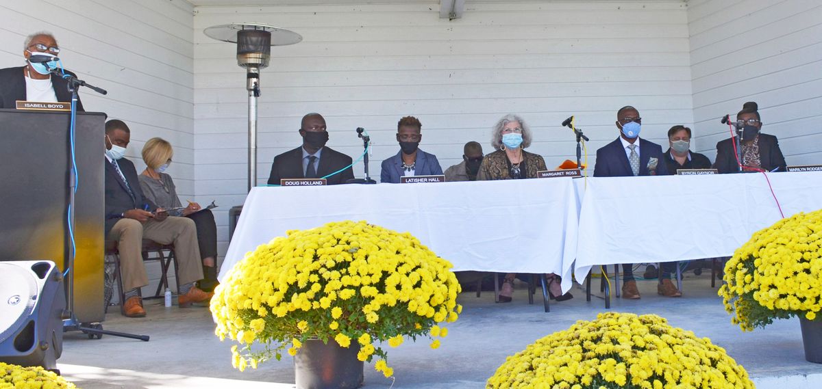 Brundidge mayor, council members take office