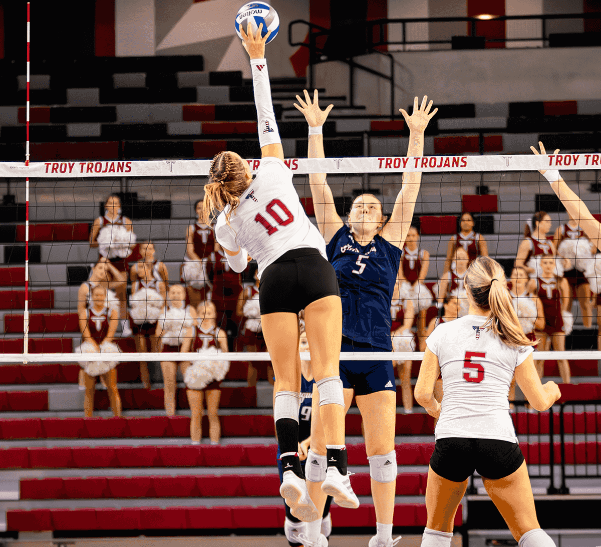 Hester sets school record as Trojans sweep Southern Miss