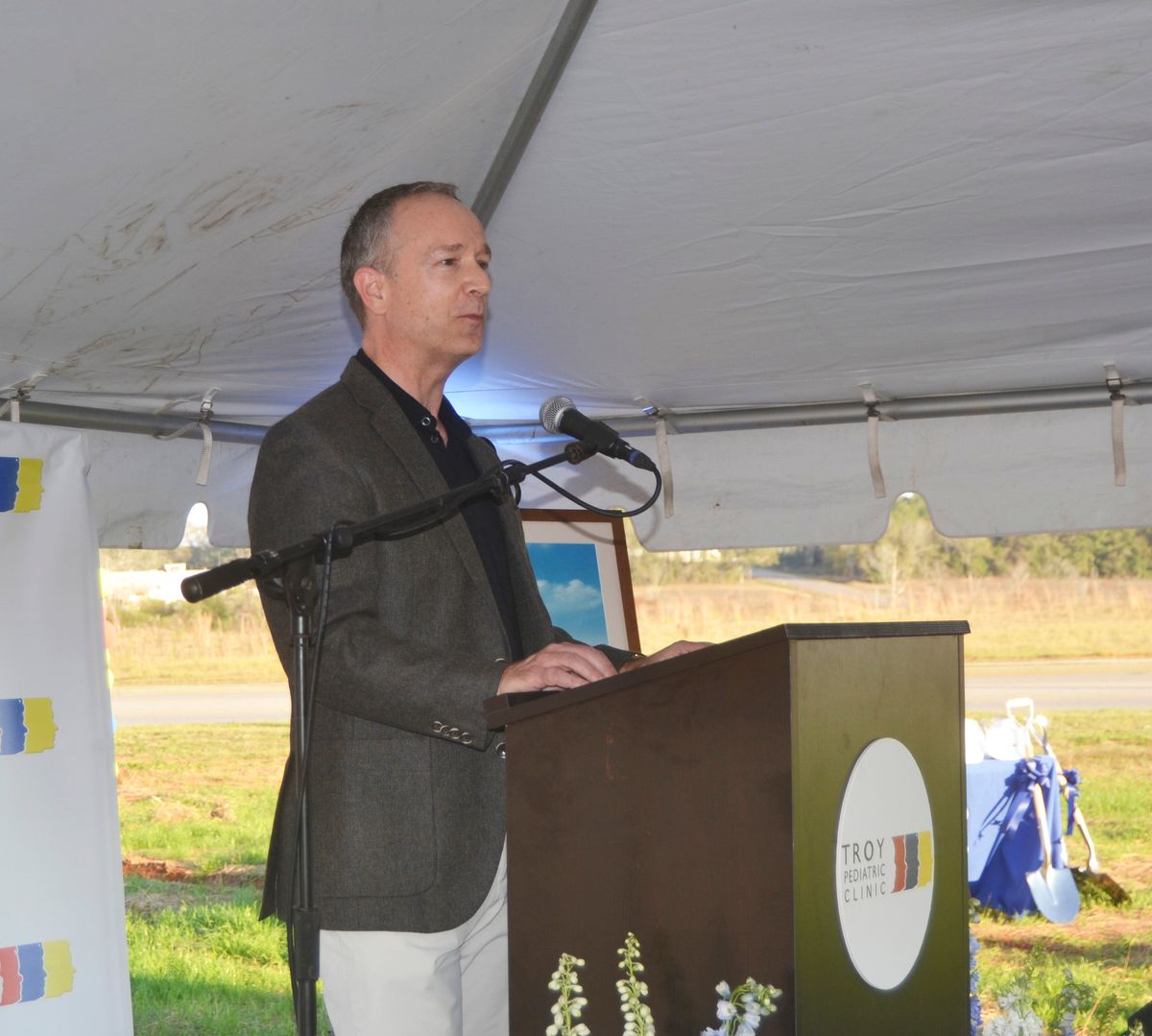Troy Pediatric Clinic holds groundbreaking