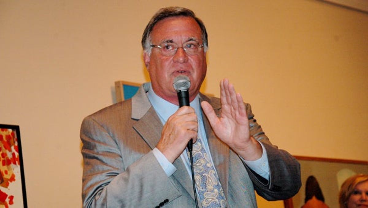 BOOK TALK: Steve Flowers holds book signing at Johnson Cente...