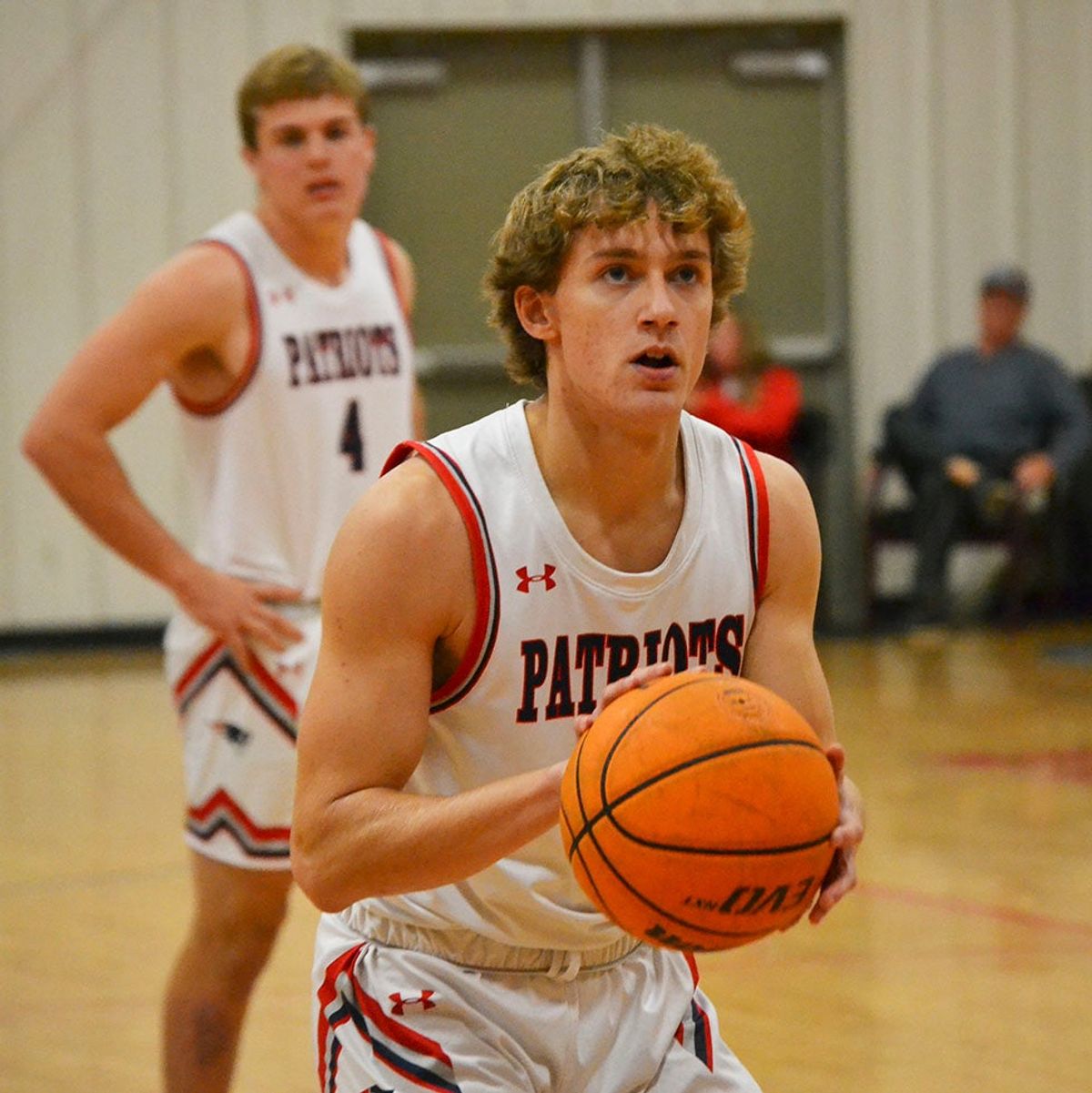 Pike Lib falls to Straughn on the road