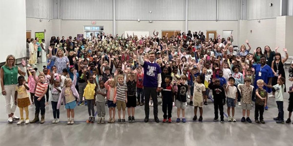 Alabama state superintendent speaks at Banks School