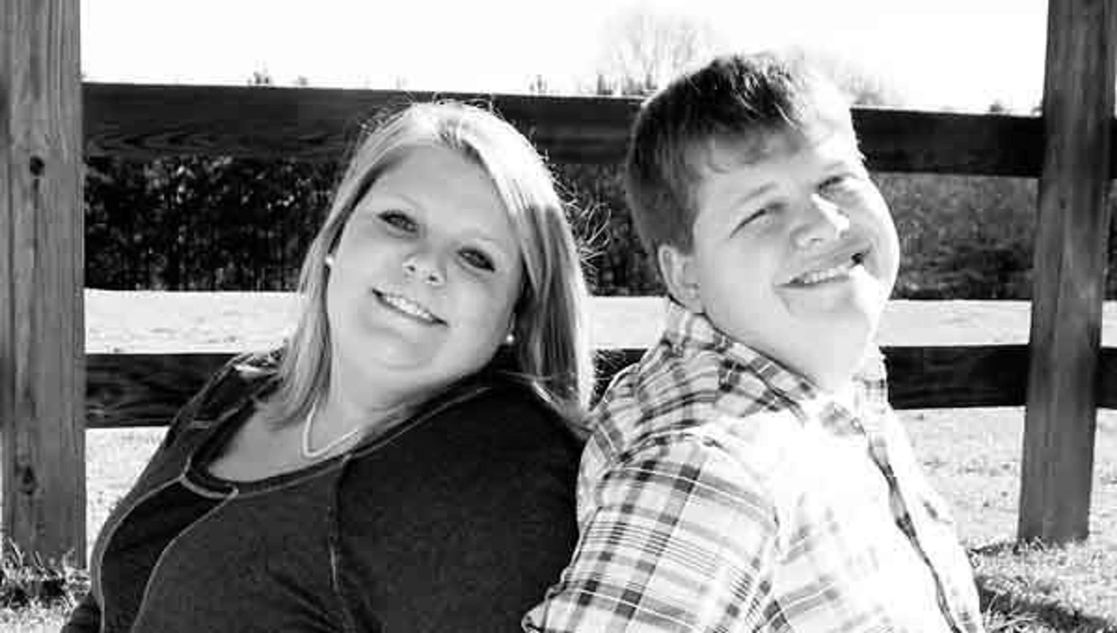 WEDDING ANNOUNCEMENT: Irvin-Linzey