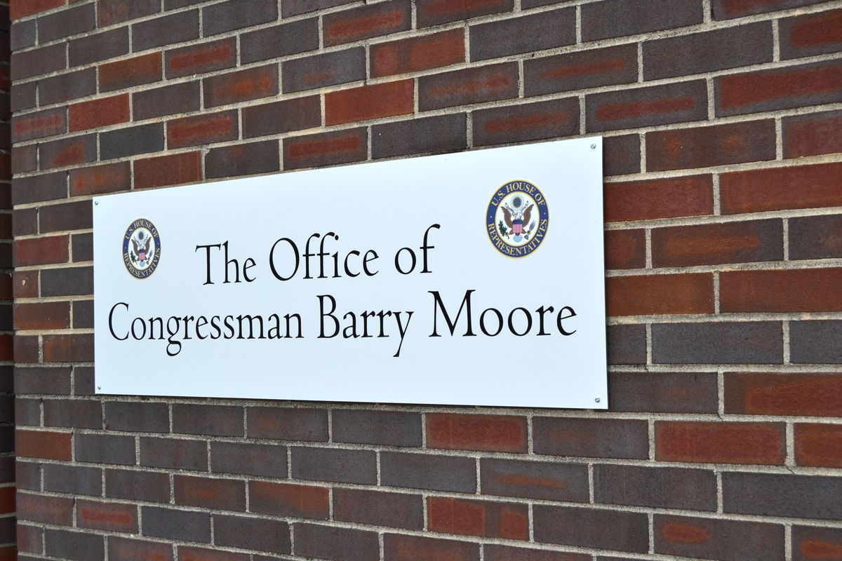 Rep. Barry Moore holds grand opening of Troy District Office