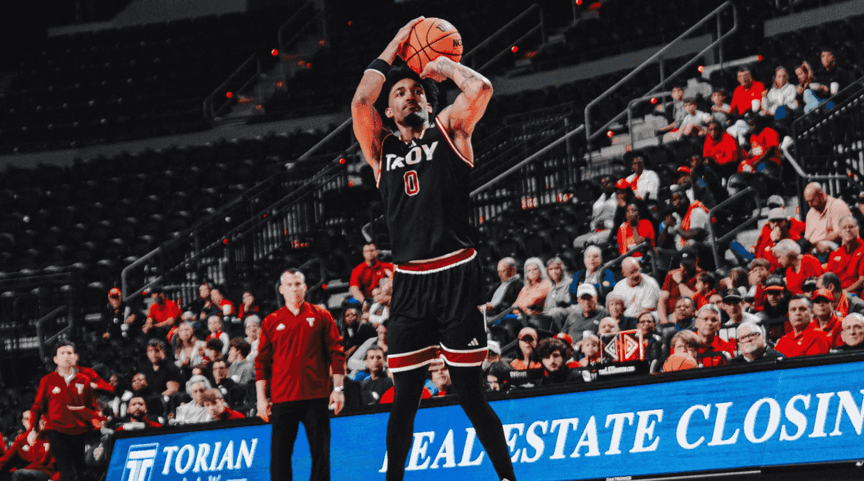 Trojans rebound in dominant fashion