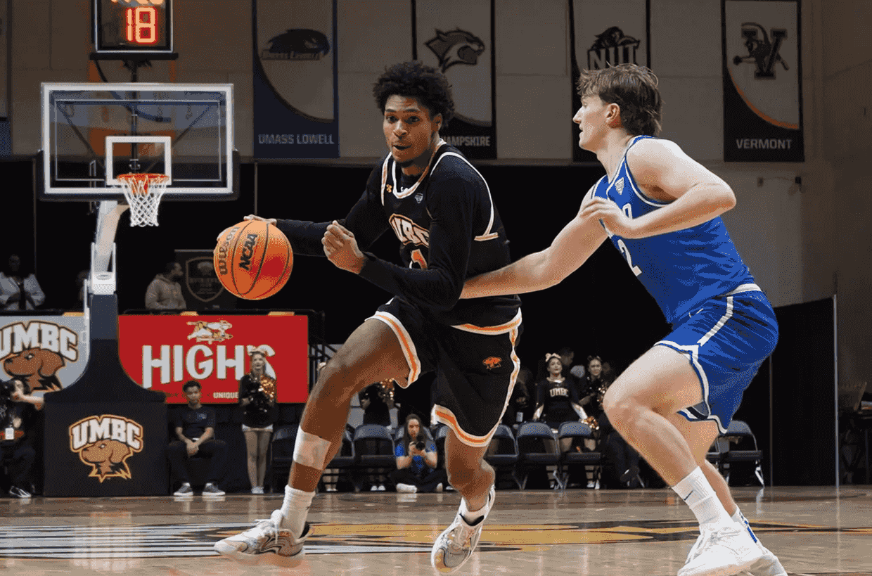 Troy Basketball adds transfer forward Caden Diggs