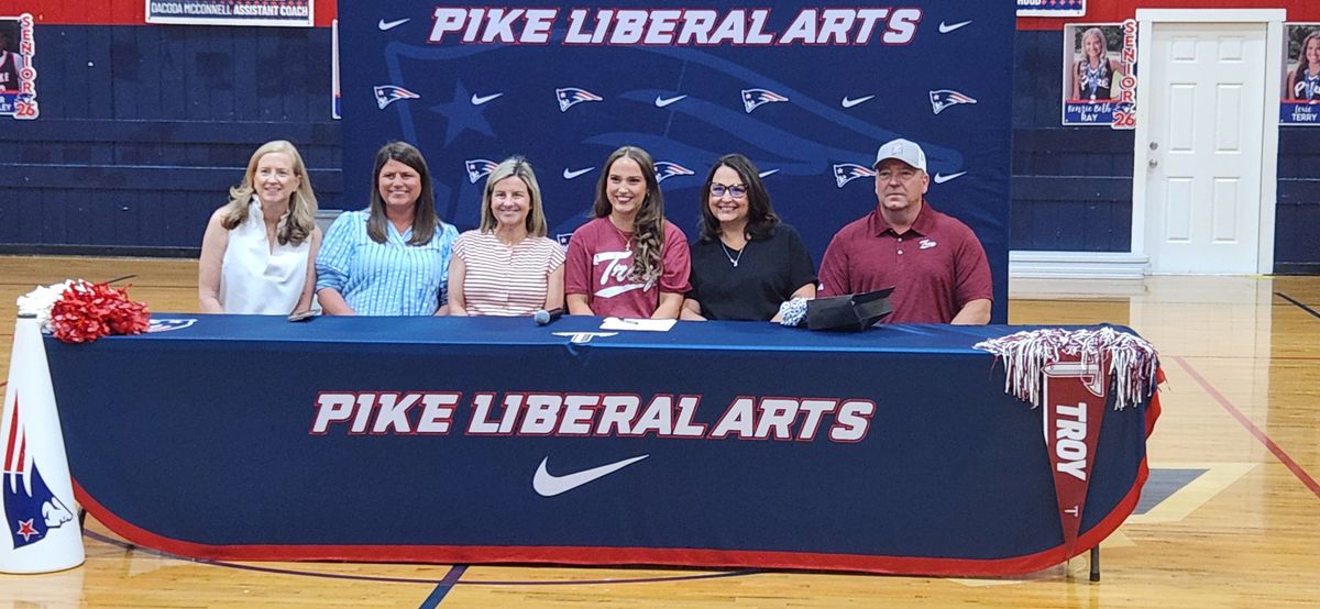 Simmons signs cheer scholarship with Troy University