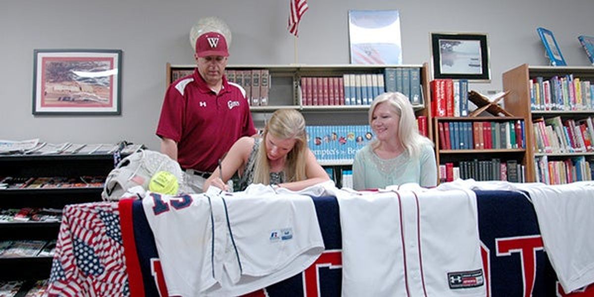 SIGNING DAY: PLAS Lady Patriots Amberlyn Baker signs with Wallace Coll...