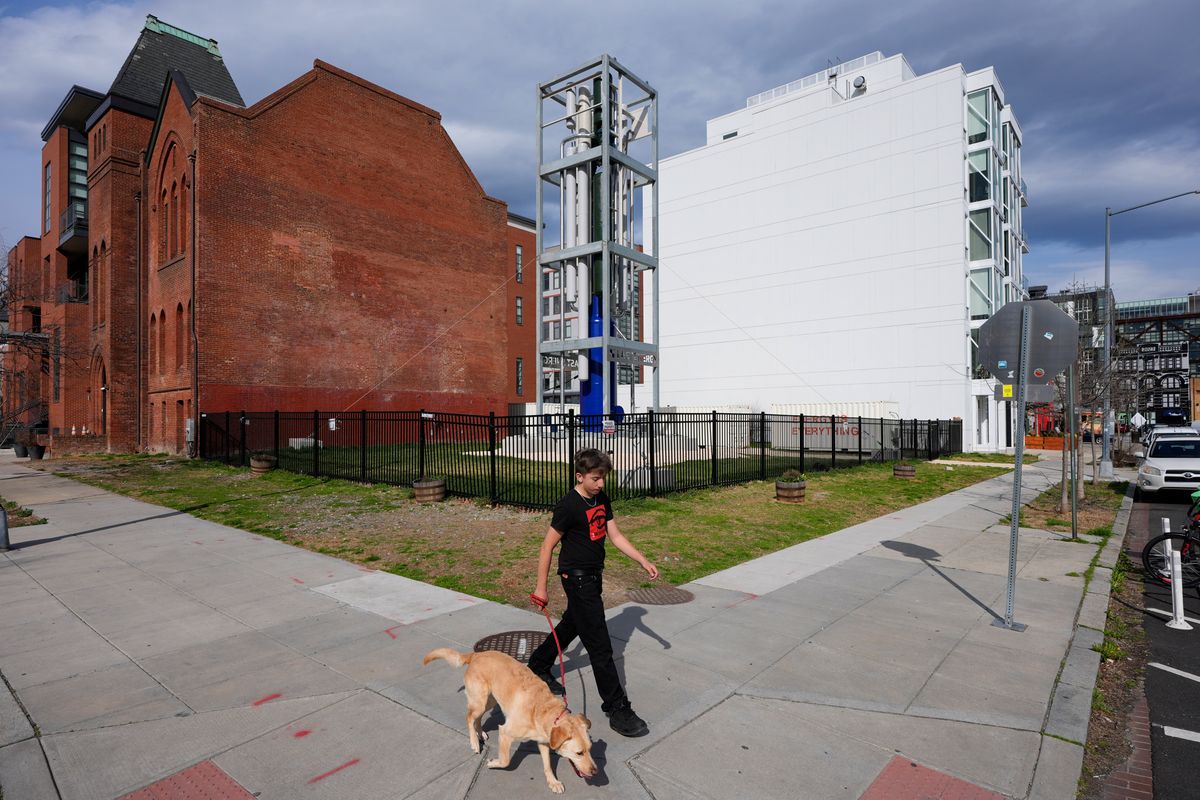 New wave of smaller, cheaper nuclear reactors sends US states racing t...