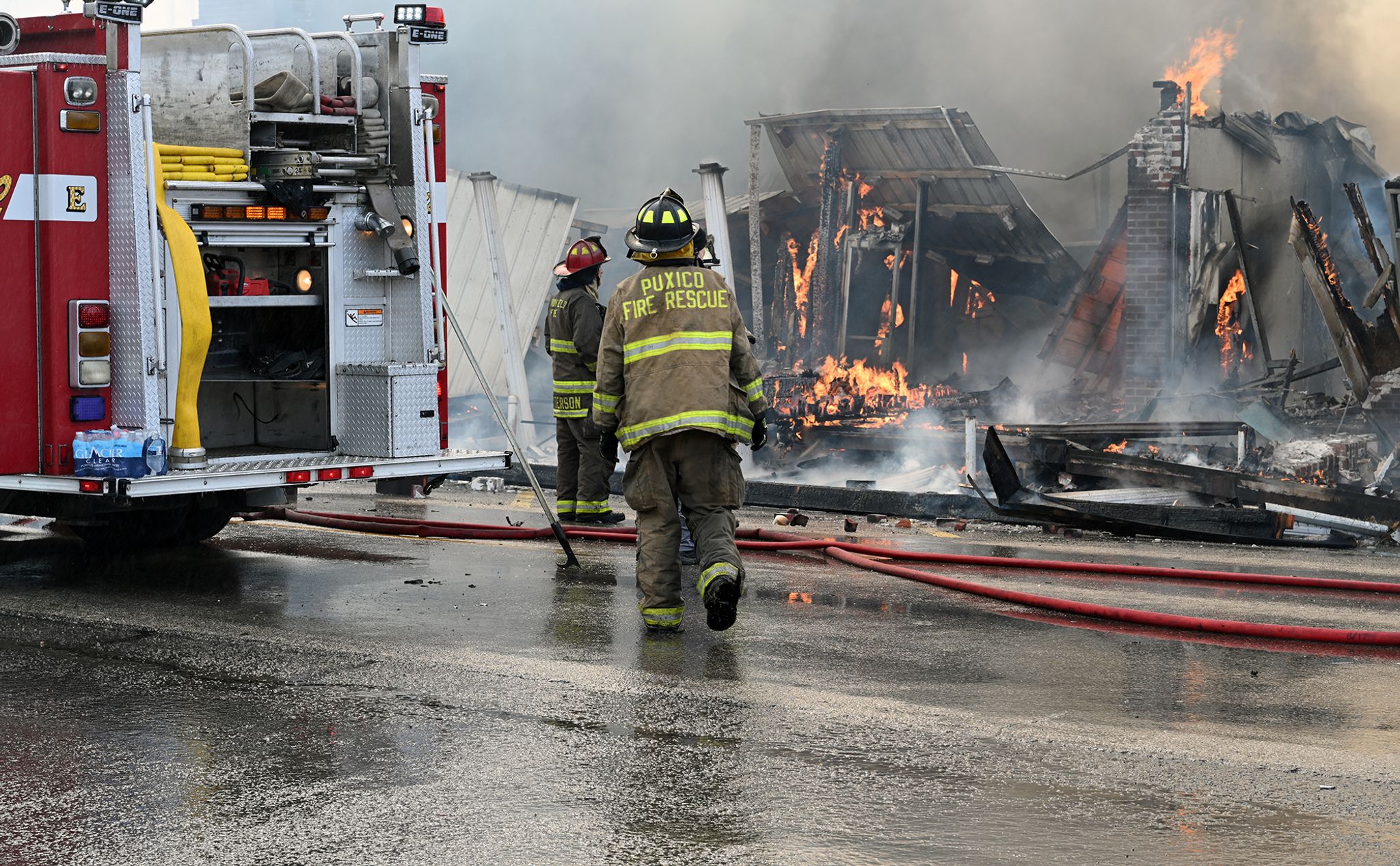 Massive fire destroys block of businesses in Puxico