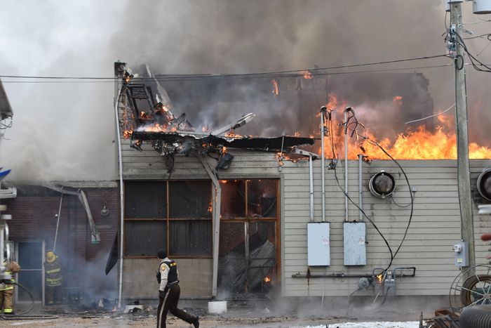 BREAKING NEWS UPDATE: Another fire department arrives on scene at Puxi...