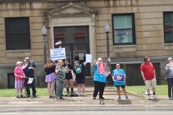 Poplar Bluff sees dueling demonstrations as Trump Train and No Kings p...