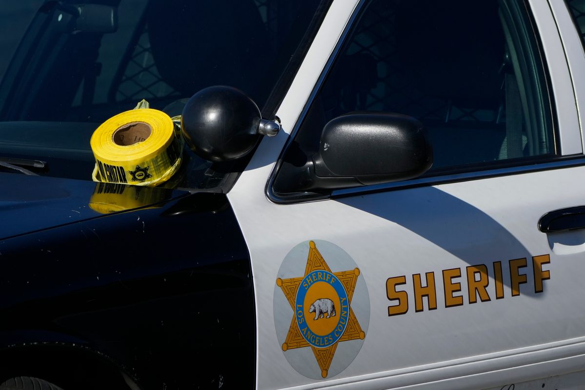 Los Angeles County Sheriff’s computer dispatch system remains down sin...