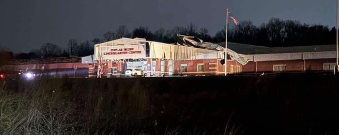 UPDATED 2:30 AM - Poplar Bluff police ask residents to stay inside as ...