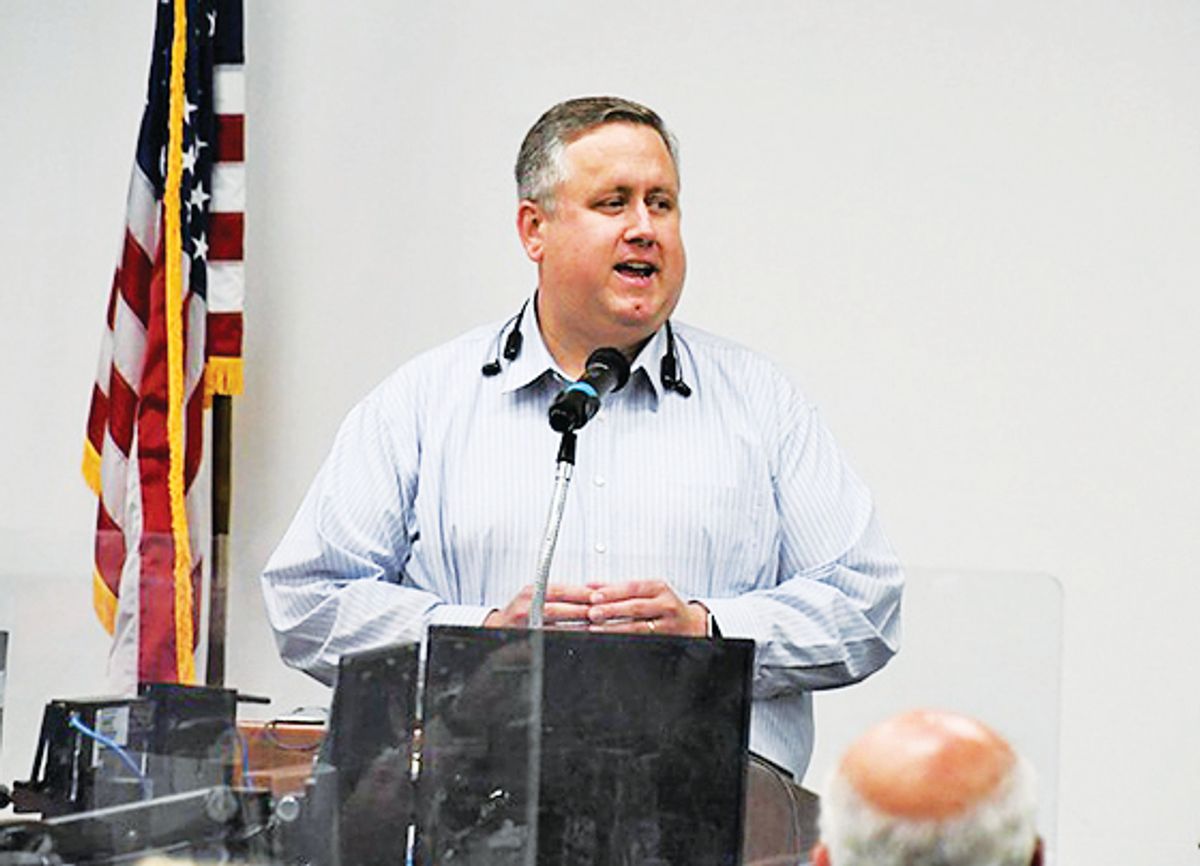 Robert Knodell begins his tenure as city manager with a focus on liste...