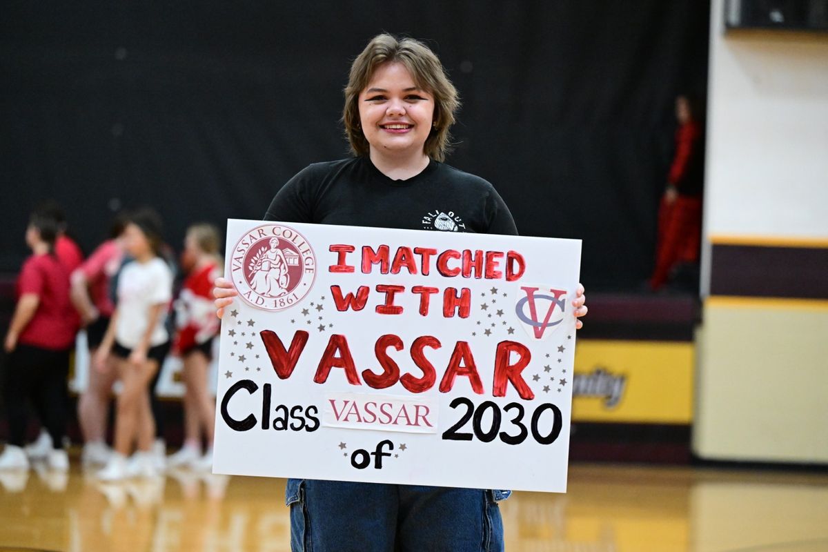 Neelyville senior earns $380,000 QuestBridge scholarship to Vassar Col...