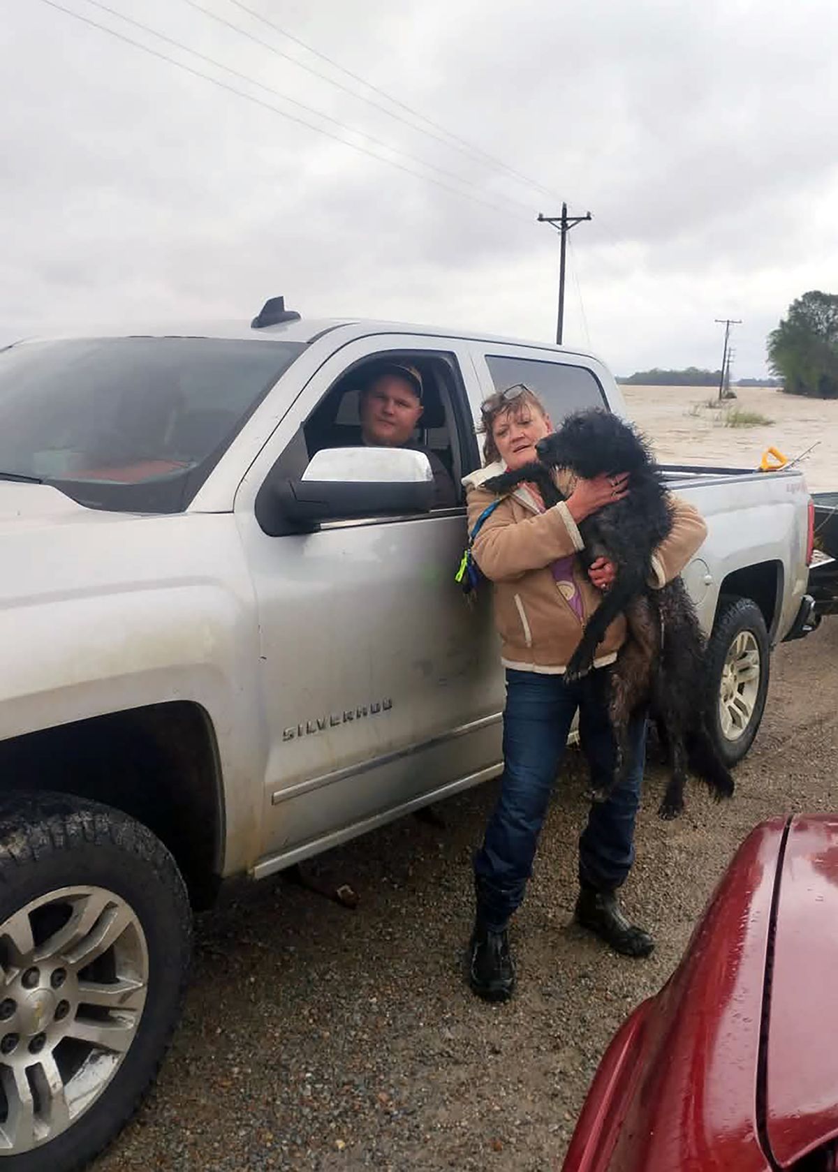 Good Samaritan answers call for dog rescue during flood