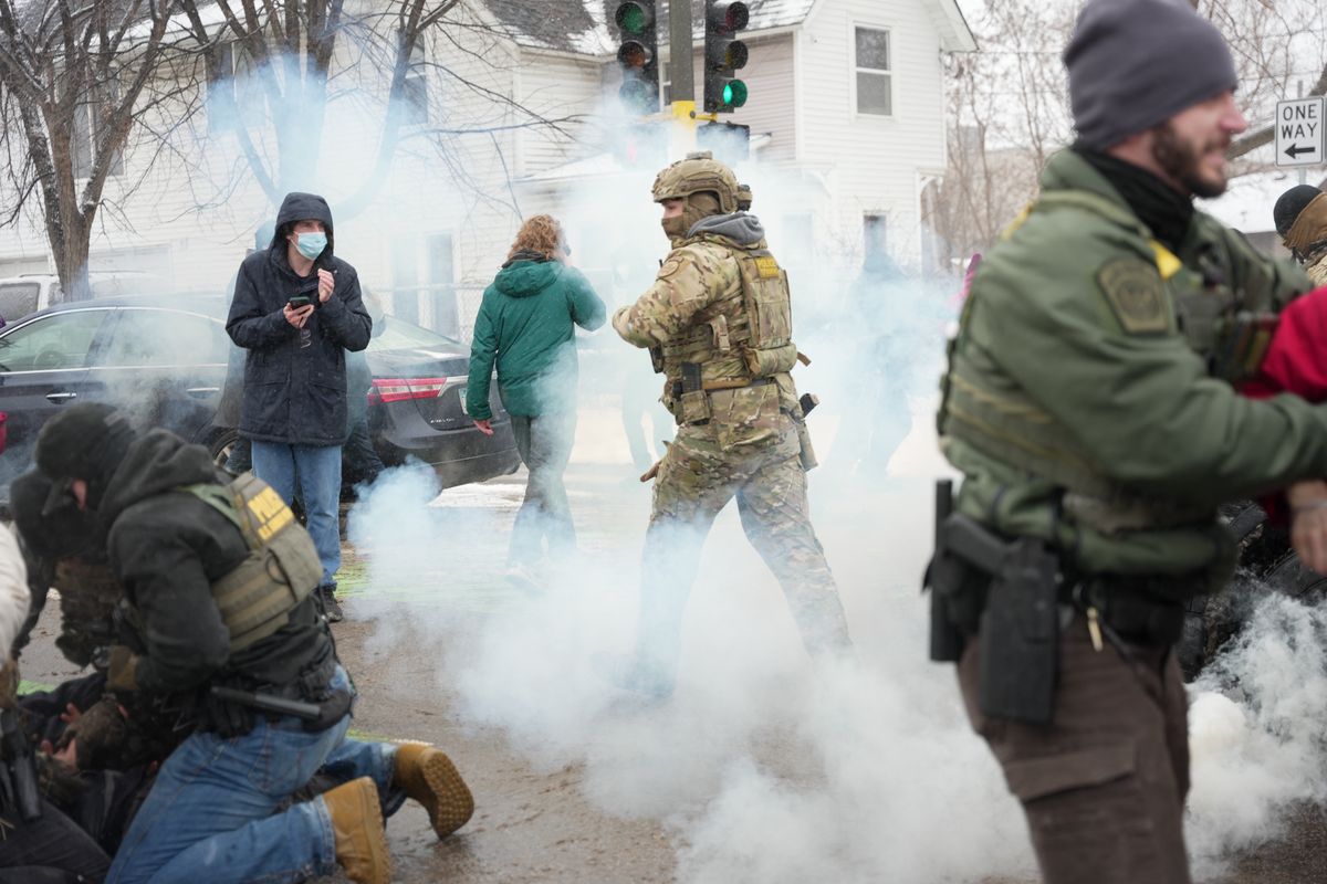 Army orders military police to get ready for a possible Minneapolis de...