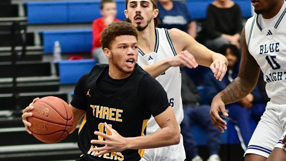 Raiders ride defense to win at State Fair