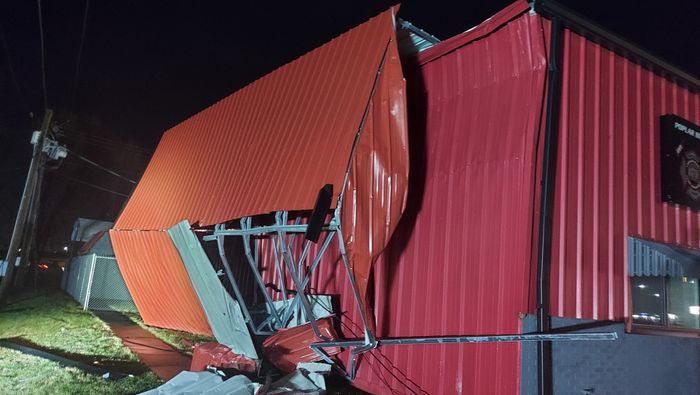 Storms cause damage to Poplar Bluff Fire Station 3, no injuries report...
