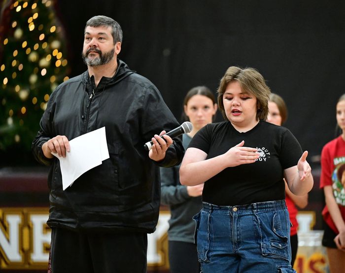 Neelyville senior earns $380,000 QuestBridge scholarship to Vassar Col...
