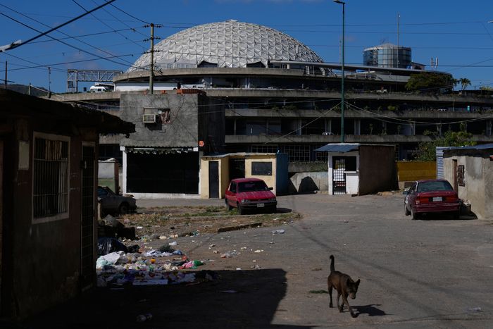 Photos show relatives waiting outside prisons as Venezuela frees a han...