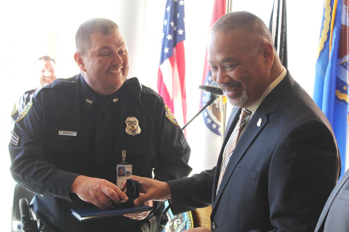 Paul Hicks receives national VA Lead Officer of the Year Awa...
