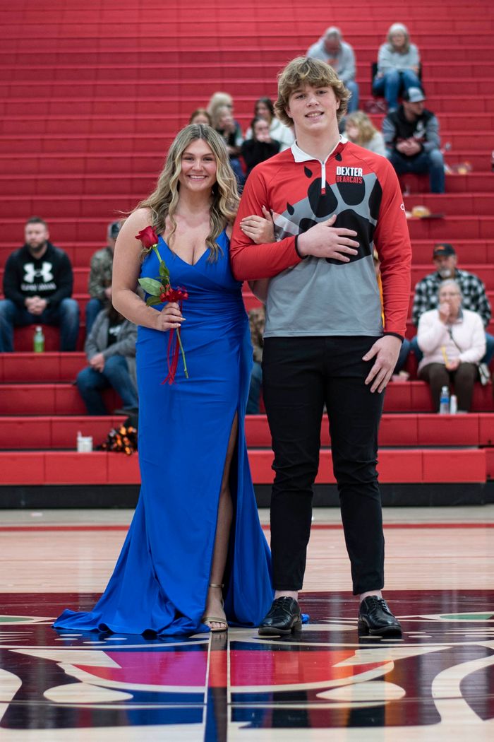 Photo gallery: Students strut at Dexter Homecoming