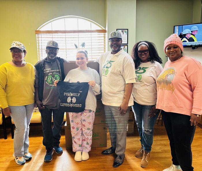 Former dialysis patient, representatives of local orders bring care pa...