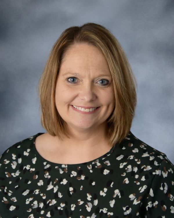 Heather Dollins helps Neelyville students gain confidence an...