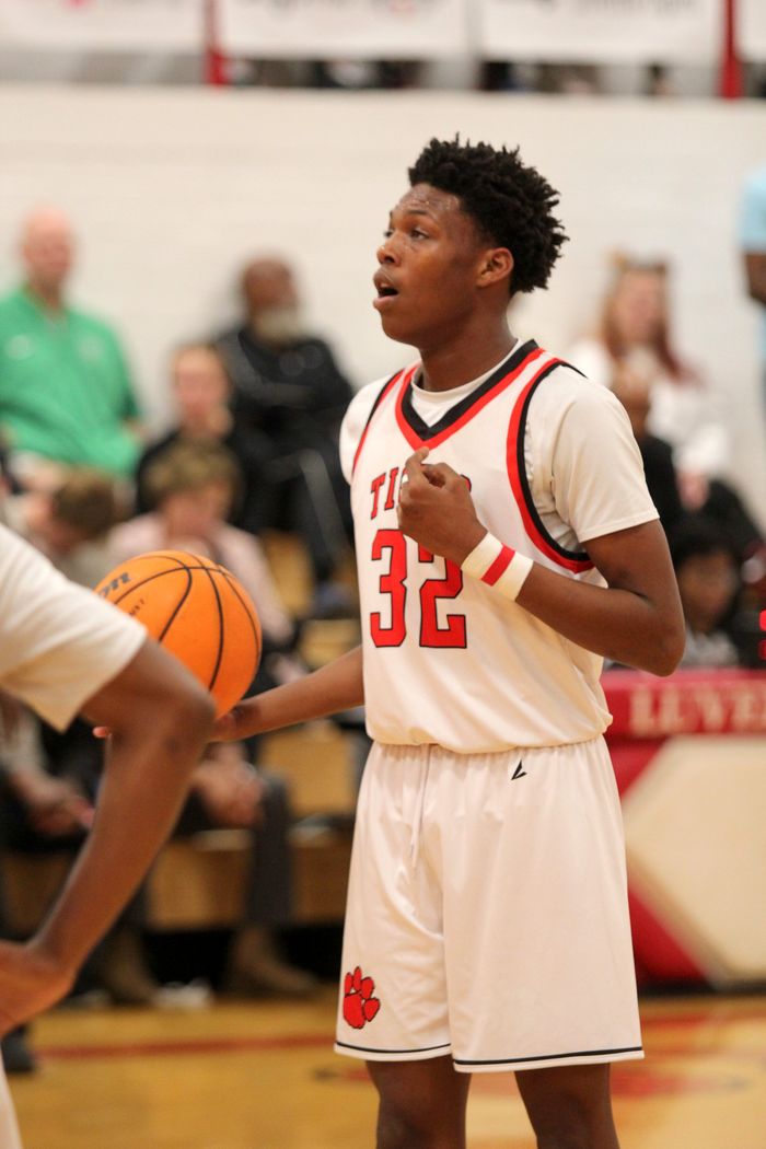 Luverne, Highland Home finish season in Elite Eight