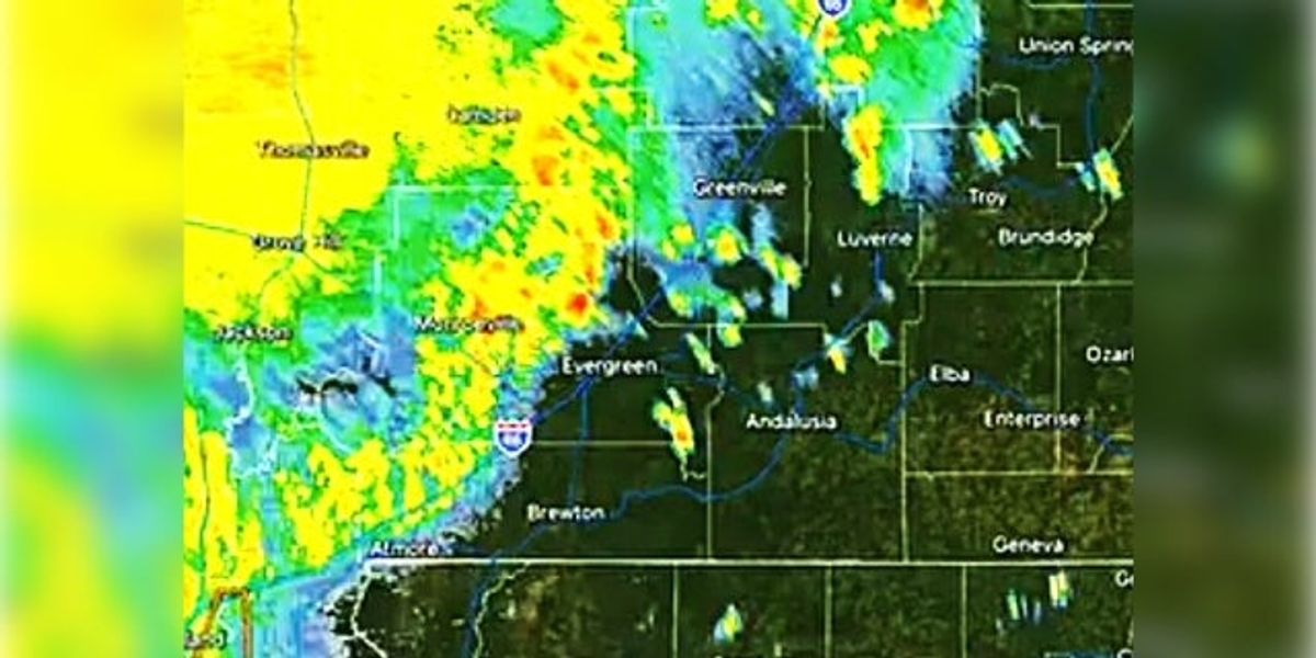 Strong thunderstorms spotted near Petrey