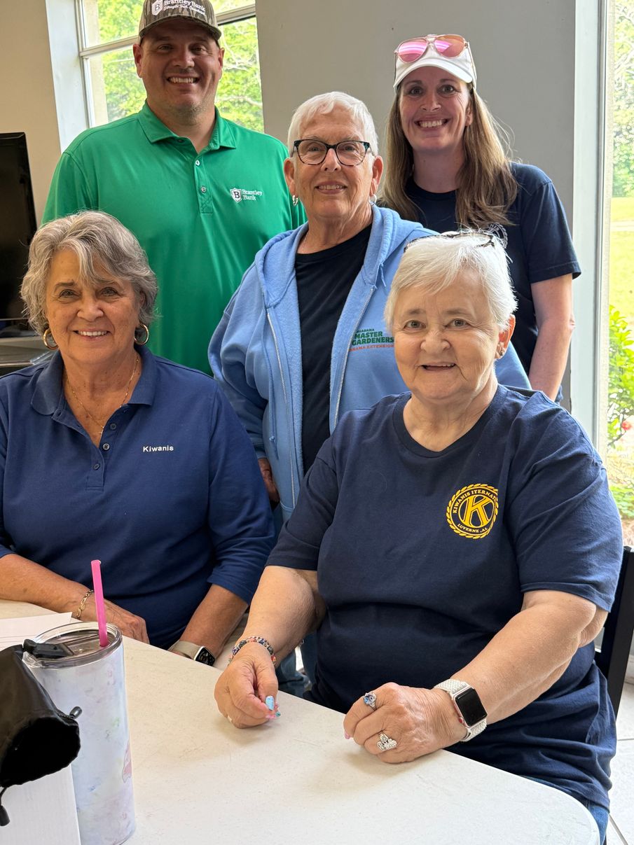 Kiwanians host annual golf tournament fundraiser