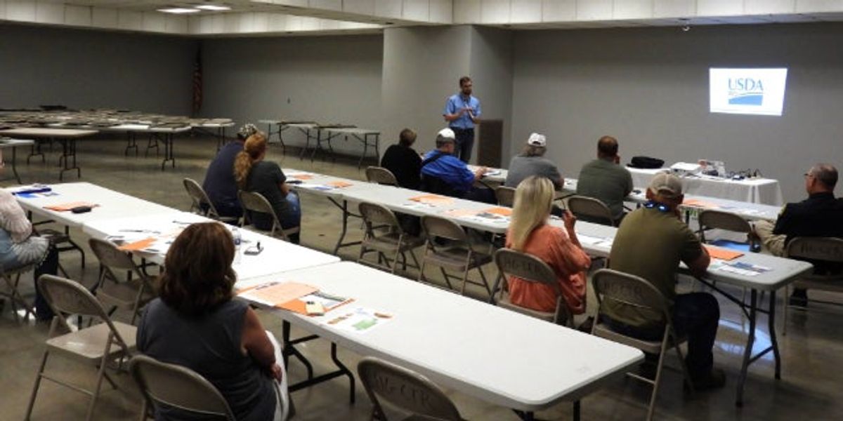 Extension hosts workshop for beginning farmers