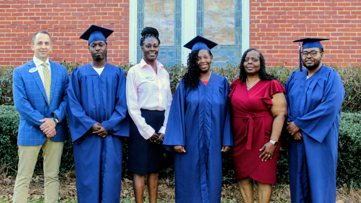 Hope Inspired Ministries celebrates graduates