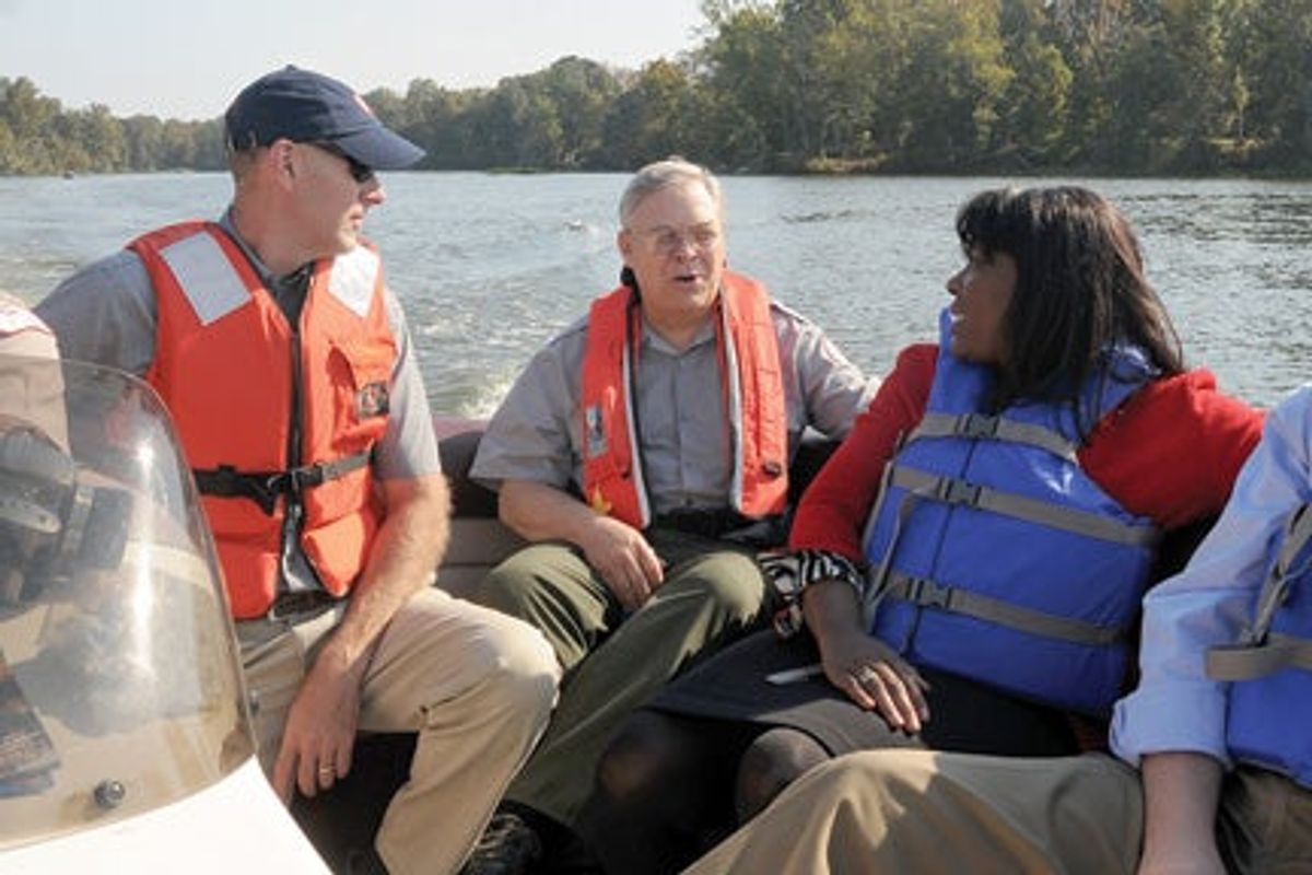 Sewell's visit touches on locks, river dredging
