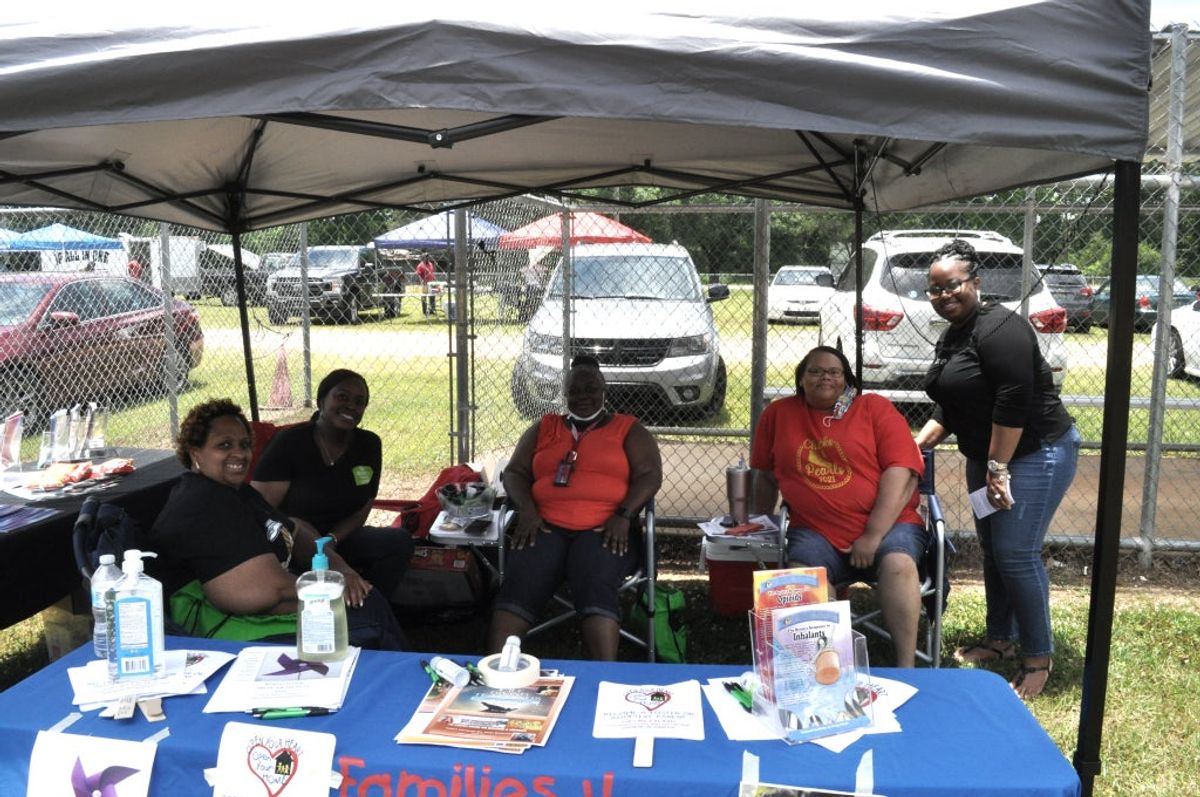Lowndes celebrates Family and Friends day