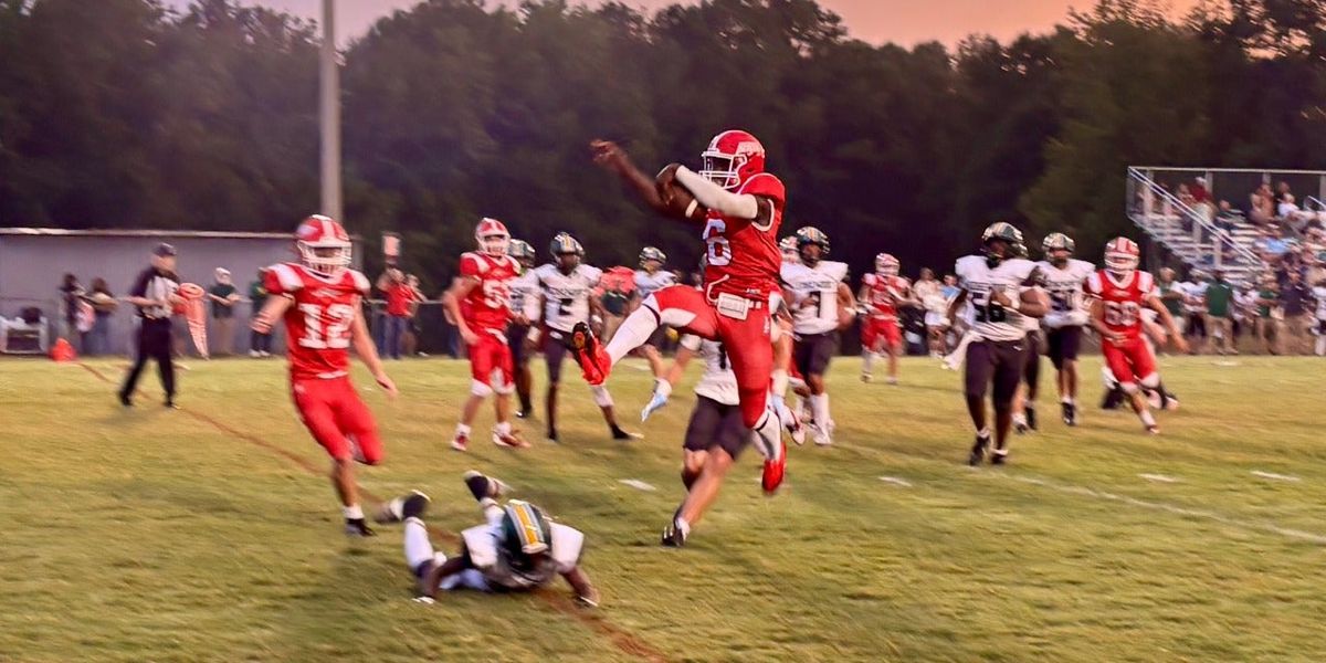 Rebels dominate Edgewood in season opener