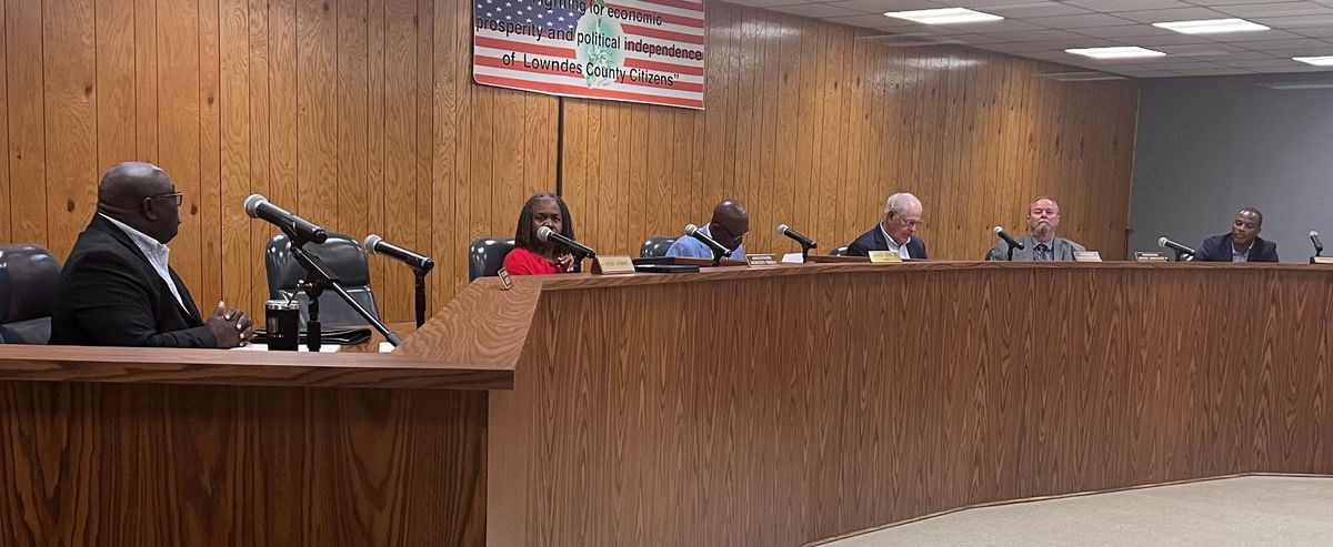 County Commission hears requests, discusses economic develop...