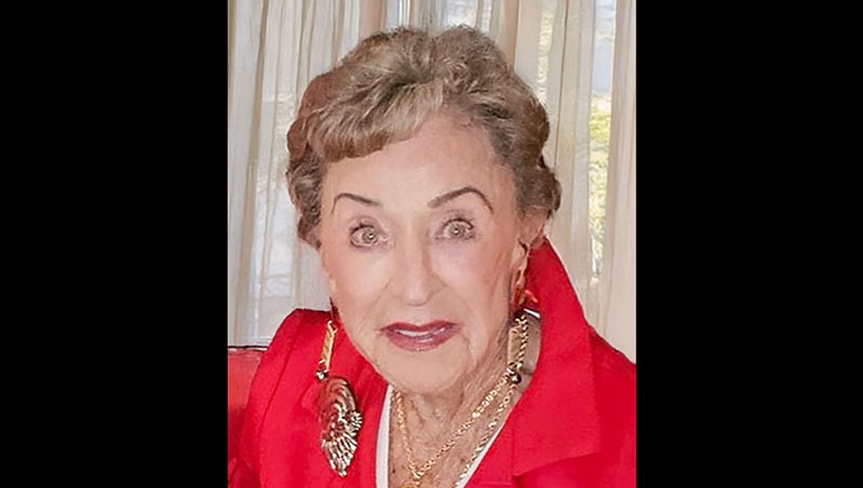 E. Bernice “Bernie” Miller Kenneweg